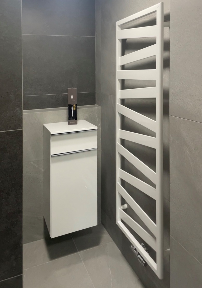 Realizace koupelny a WC Jana Masaryka | Dorint DG Centrum Realizace koupelny a WC Jana Masaryka | Dorint DG Centrum